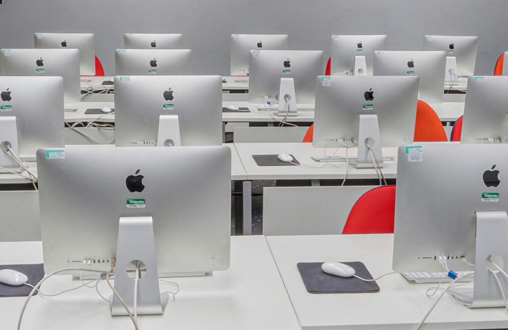 Computer suite - Goldsmiths Virtual Tour